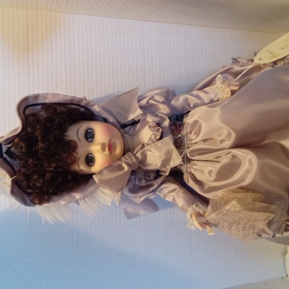 Effanbee | Accents | Effanbee Doll Era Of Elegance | Poshmark